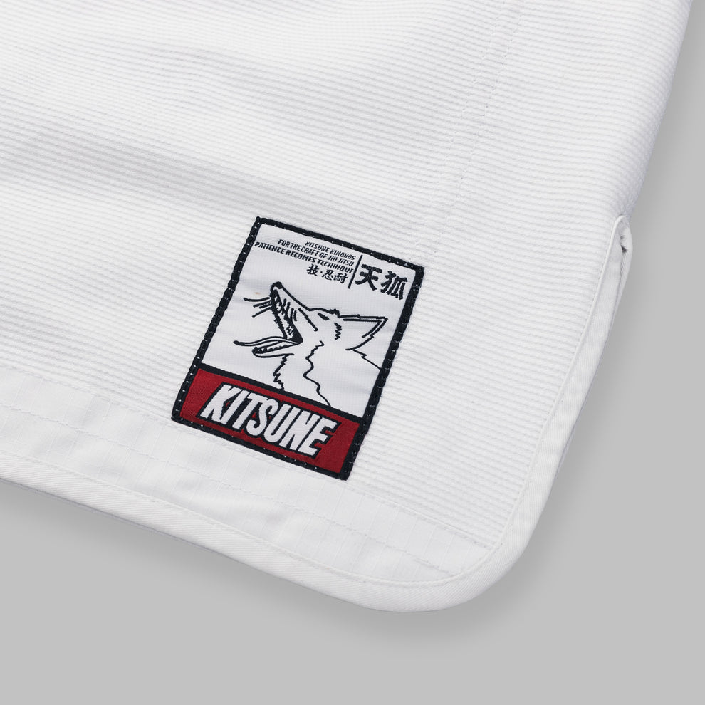 Kitsune White BJJ Gi - M1 Lightweight Issue – kitsunebjj